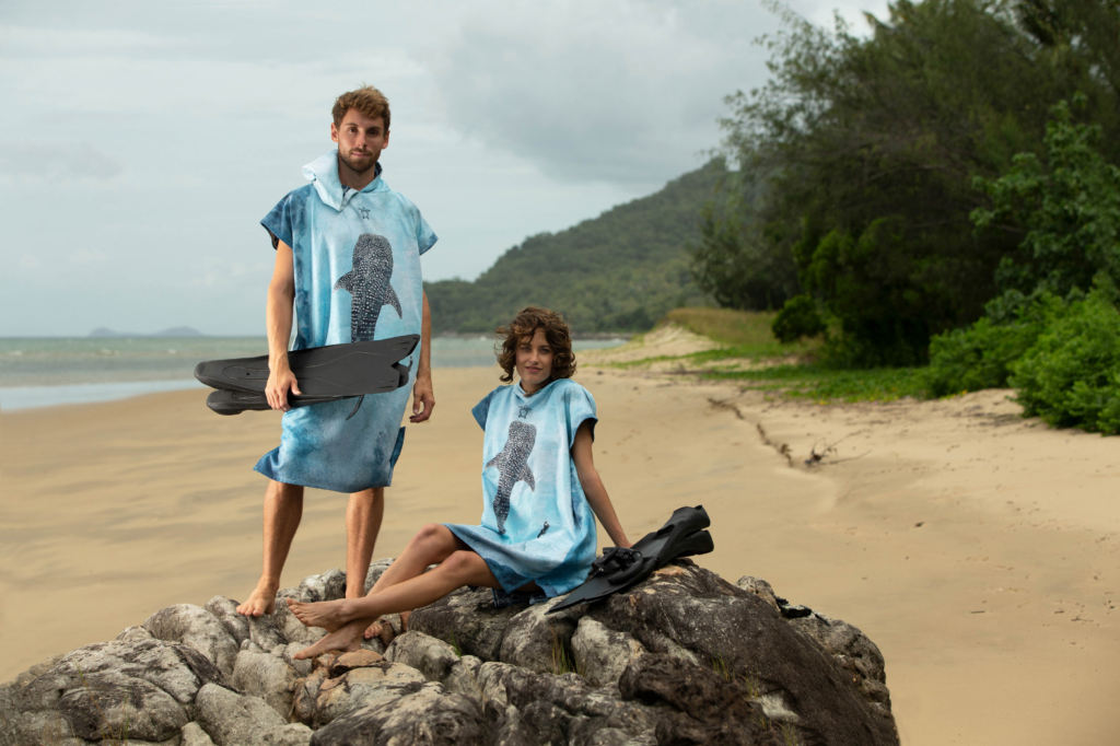 Ocean Armour Adults Hooded Towel Poncho - JettyDive